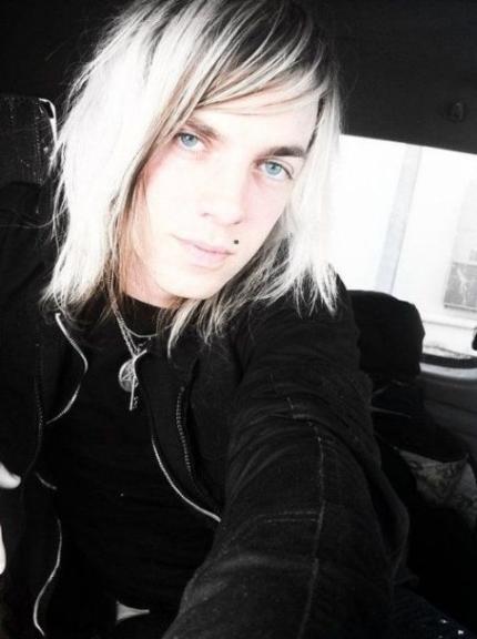 Johnny B. Death Fact Check, Birthday & Age | Dead or Kicking