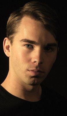 Jonathan Brooks Death Fact Check, Birthday & Age | Dead or Kicking