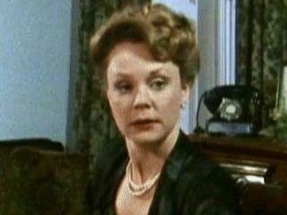 Judi Maynard Death Fact Check, Birthday & Age | Dead or Kicking