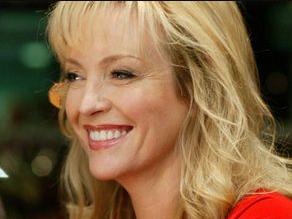 Julie Rafter Death Fact Check, Birthday & Age | Dead or Kicking