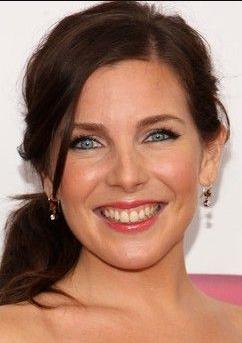 June Diane Raphael Death Fact Check, Birthday & Age | Dead or Kicking