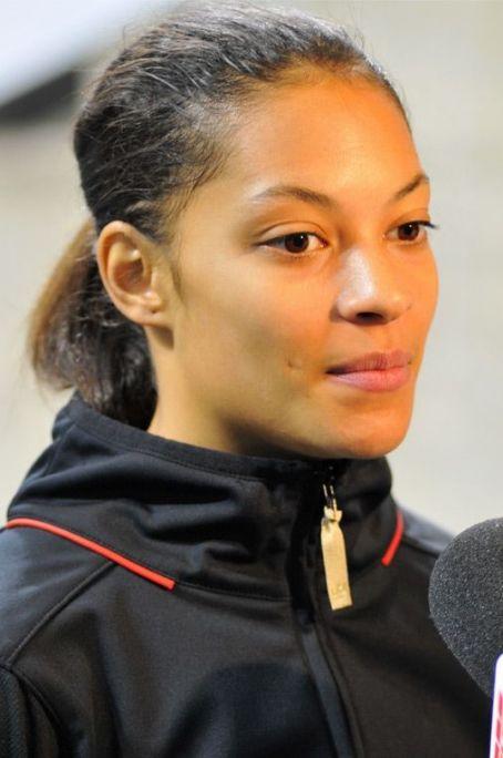 Kalyna Roberge Death Fact Check, Birthday & Age | Dead or Kicking