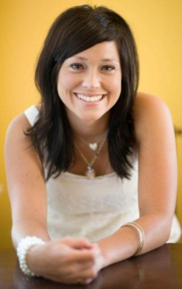 Kari Jobe Death Fact Check, Birthday & Age | Dead or Kicking Kari Jobe Death Fact Check, Birthday & Age | Dead or Kicking