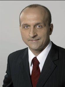 Kazimierz Marcinkiewicz Death Fact Check, Birthday & Age