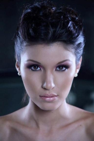 Kelly Martínez Death Fact Check, Birthday & Age | Dead or Kicking