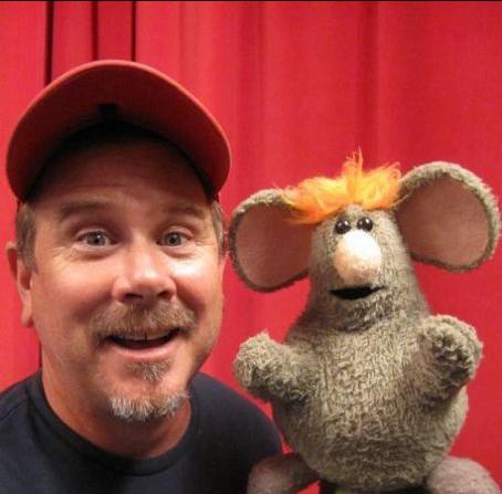 Kevin Carlson Death Fact Check, Birthday & Age | Dead or Kicking