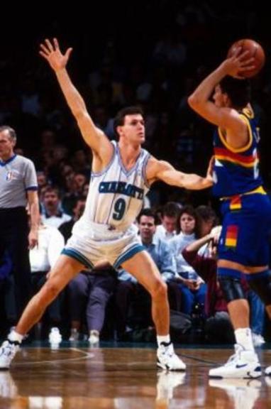 Kevin Lynch Death Fact Check, Birthday & Age | Dead or Kicking