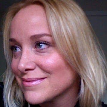 Kirsten Tretbar Death Fact Check, Birthday & Age | Dead or Kicking