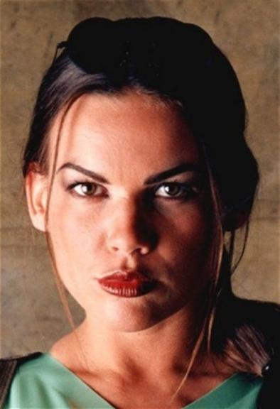 Lara Weller Death Fact Check, Birthday & Age | Dead or Kicking