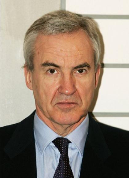 Larry Lamb Death Fact Check, Birthday & Age | Dead or Kicking