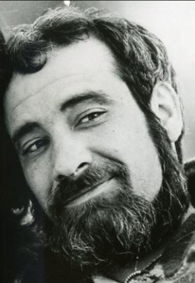 Larry Marchiano Death Fact Check, Birthday & Age | Dead or Kicking