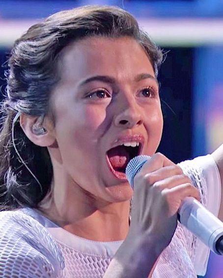 Laura Bretan Death Fact Check, Birthday & Age | Dead or Kicking