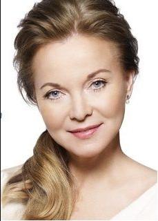 Laura Lacz Death Fact Check, Birthday & Age | Dead or Kicking