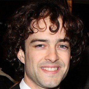Lee Mead Death Fact Check, Birthday & Age | Dead or Kicking