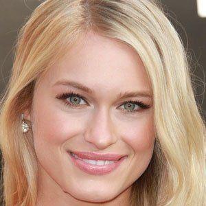 Leven Rambin Death Fact Check, Birthday & Age | Dead or Kicking