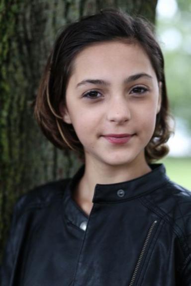 Lily Muller Death Fact Check, Birthday & Age | Dead or Kicking