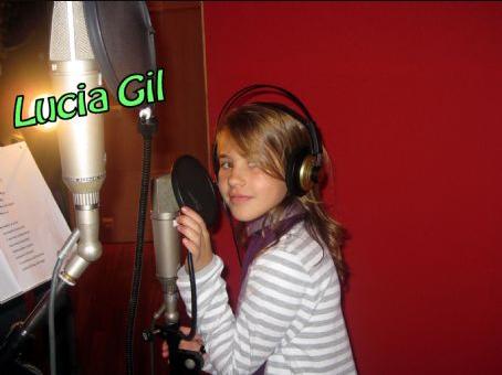 Lucía Gil Death Fact Check, Birthday & Age | Dead or Kicking