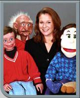 Lynn Trefzger Death Fact Check, Birthday & Age | Dead or Kicking