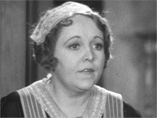 Mae Bruce Death Fact Check, Birthday & Age | Dead or Kicking