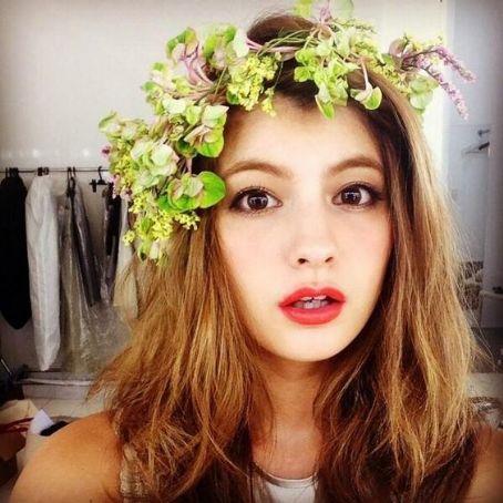 Maggy (model) Death Fact Check, Birthday & Age | Dead or Kicking