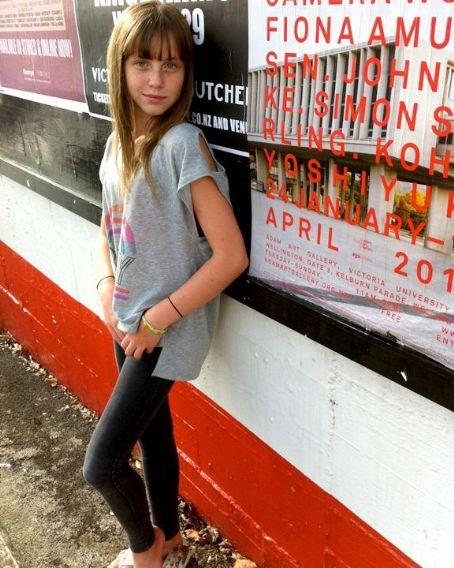 Maisy McLeod Riera Death Fact Check, Birthday & Age | Dead or Kicking