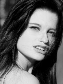 Mandy Williams (V) Death Fact Check, Birthday & Age | Dead or Kicking