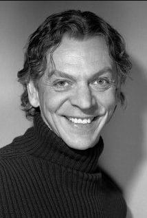 Marc Labrèche Death Fact Check, Birthday & Age | Dead or Kicking