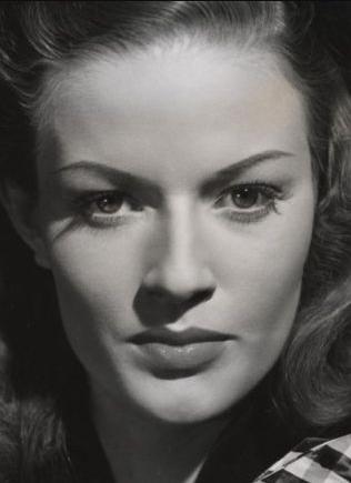 Margo Woode Death Fact Check, Birthday & Age | Dead or Kicking