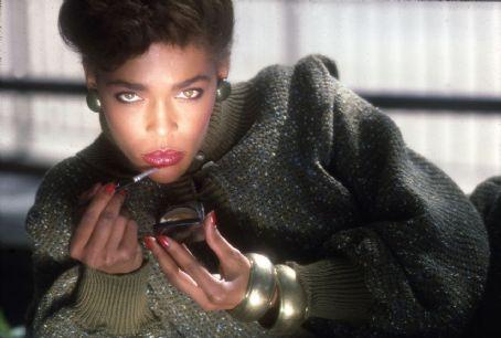 Maria McDonald Death Fact Check, Birthday & Age | Dead or Kicking