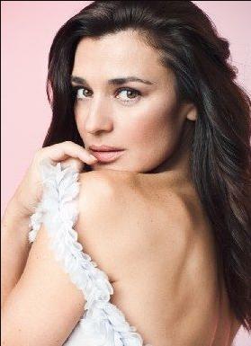 Maria Nafpliotou Death Fact Check, Birthday & Age | Dead or Kicking