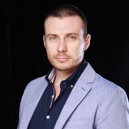 Mario Loria Death Fact Check, Birthday & Age | Dead or Kicking