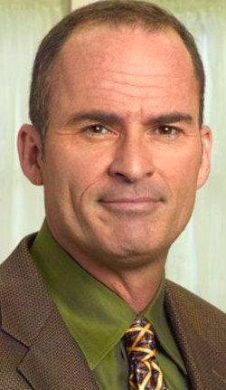 Mark Derwin Death Fact Check, Birthday & Age | Dead or Kicking