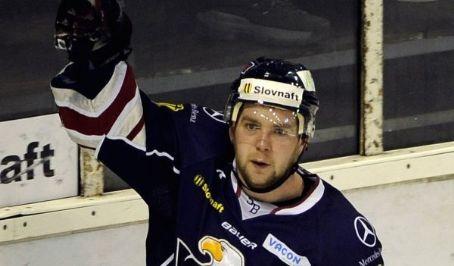 Martin Hujsa Death Fact Check, Birthday & Age | Dead or Kicking