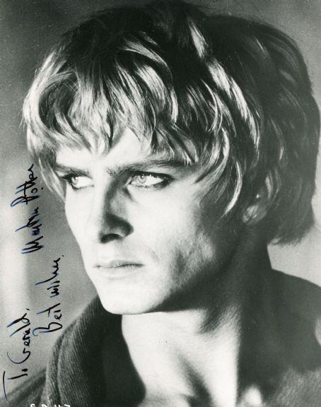 Martin Potter Death Fact Check, Birthday & Age | Dead or Kicking