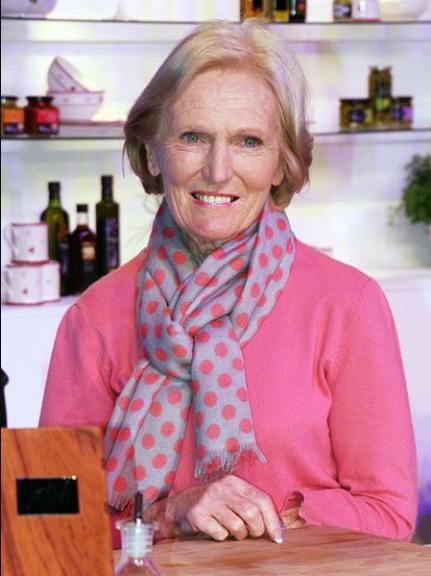 Mary Berry Death Fact Check, Birthday & Age | Dead or Kicking