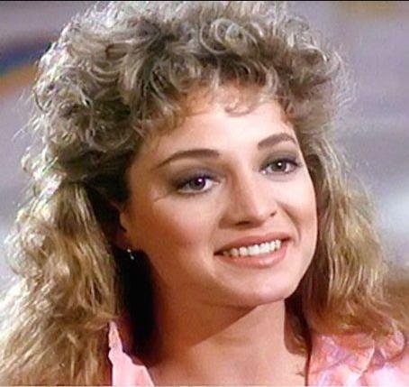 Mary Ellen Stuart Death Fact Check, Birthday & Age | Dead or Kicking