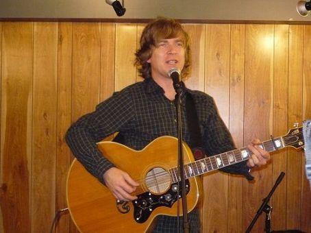 Matthew Caws Death Fact Check, Birthday & Age | Dead or Kicking