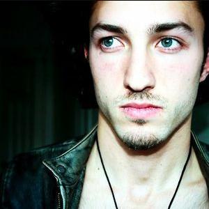 Matthew Smiley Death Fact Check, Birthday & Age | Dead or Kicking