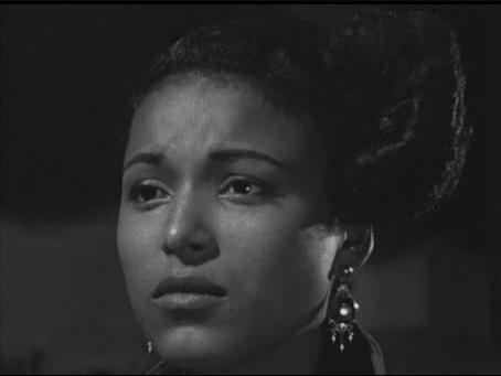 Mauri Lynn Death Fact Check, Birthday & Age | Dead or Kicking