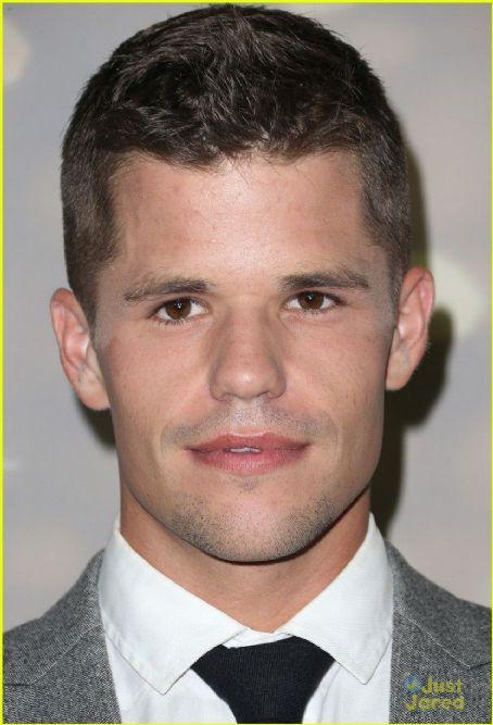 Max Carver Death Fact Check, Birthday & Age | Dead or Kicking