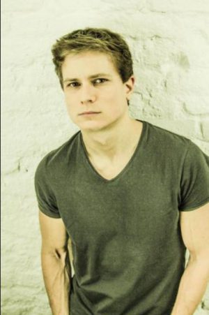 Max Jason Mai Death Fact Check, Birthday & Age | Dead or Kicking