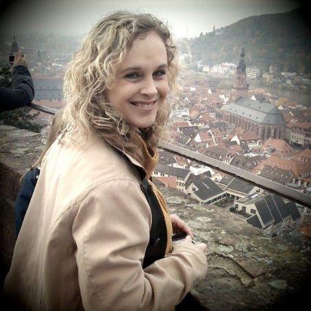 Melanie Hall Death Fact Check, Birthday & Age | Dead or Kicking