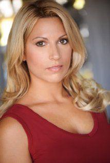 Michelle Romano Death Fact Check, Birthday & Age | Dead or Kicking