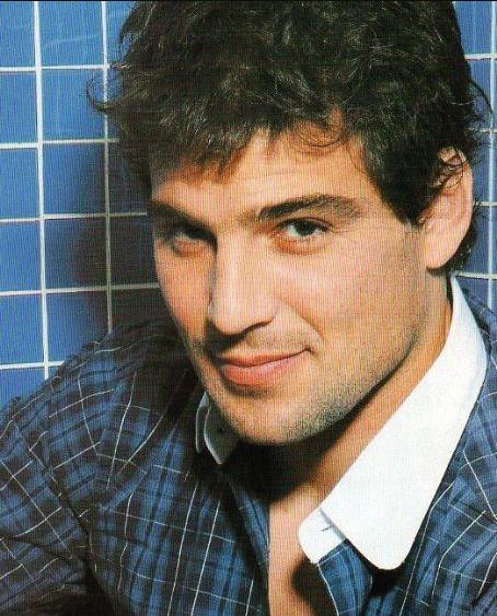 Miguel Avramovic Death Fact Check, Birthday & Age | Dead or Kicking