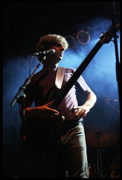 Mike Gordon Death Fact Check, Birthday & Age | Dead or Kicking