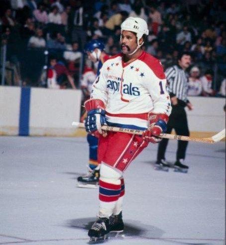 Mike Marson Death Fact Check, Birthday & Age | Dead or Kicking