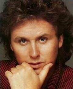 Mike Reno Death Fact Check, Birthday & Age | Dead or Kicking