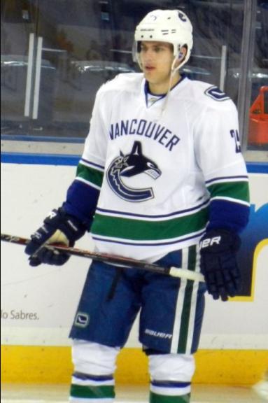 Mike Santorelli Death Fact Check, Birthday & Age | Dead or Kicking