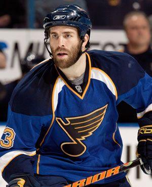 Mike Weaver Death Fact Check, Birthday & Age | Dead or Kicking