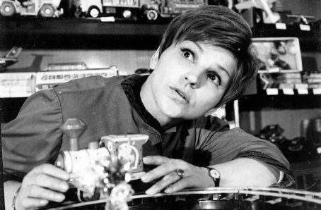 Mira Banjac Death Fact Check, Birthday & Age | Dead or Kicking